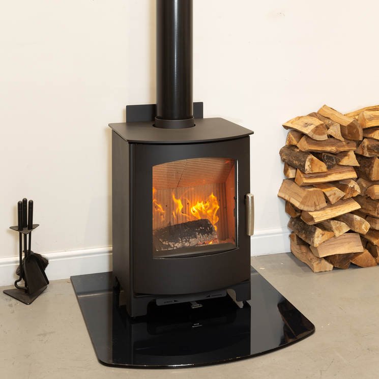 Mendip Churchill 8 - The Stove And Fire Company